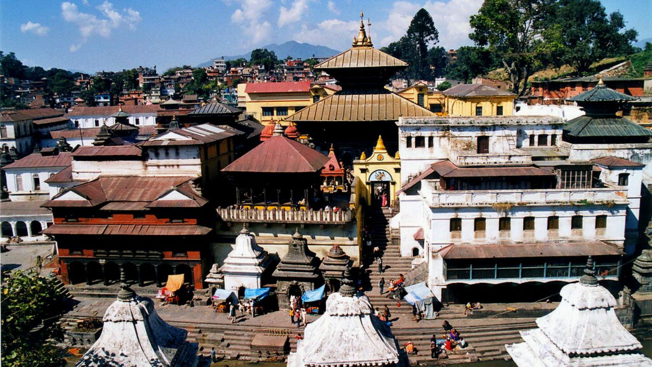 Culture and religion in Nepal | Berg Reisen Nepal Pvt. Ltd. | Berg ...