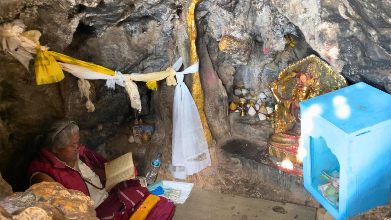 Trip to Halesi Mahadev Temple | Berg Reisen Nepal Pvt. Ltd. | Berg ...