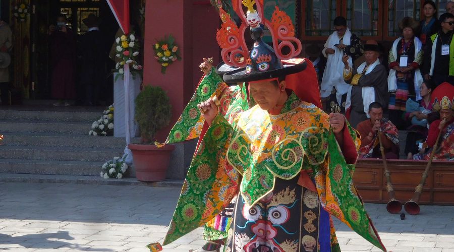 Exploring the Origin of the Sherpa People in Nepal | A Deep Dive into ...